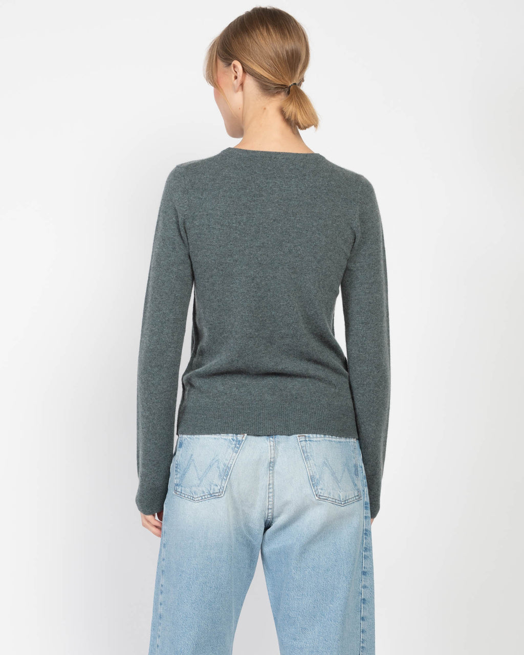 EXTREME CASHMERE Body Sweater | TNT - The New Trend | Shop Luxury ...