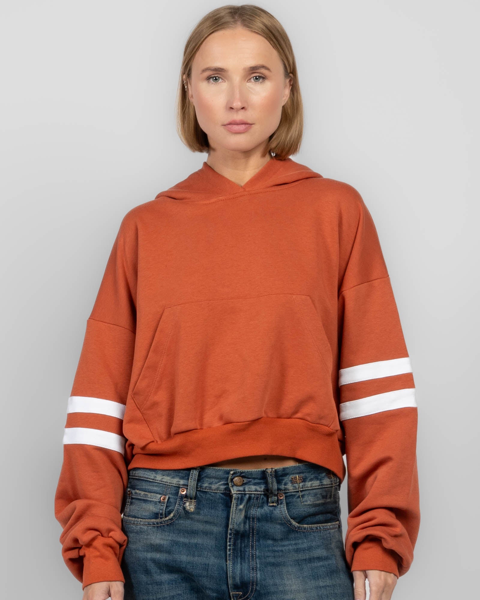 FREEDÉR Cropped Hoodie